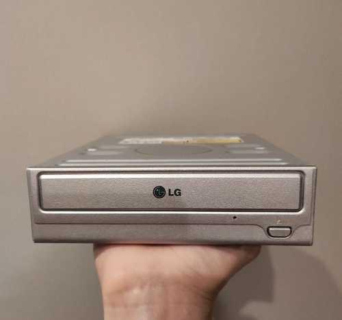 CD-ROM drive GCR-8525B