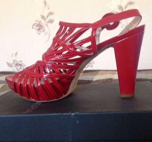 Vernice rosso