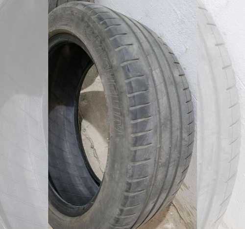 Michelin Pilot Sport 3 235/45 R18