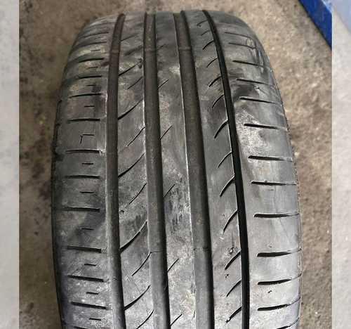 Tracmax X-Privilo TX5 255/40 R19