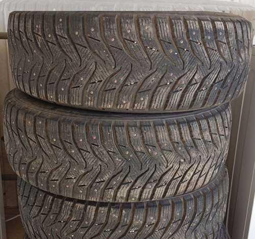 Kumho WinterCraft SUV Ice WS31 235/65 R17