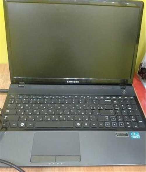 Ноутбук Samsung 300E4C