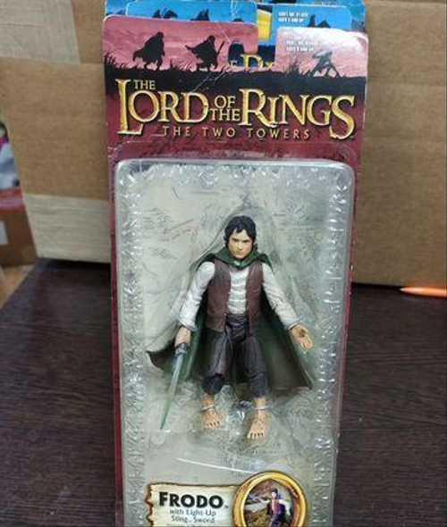 Фигурка Toy Biz Lord of the Rings Frodo (Light-Up
