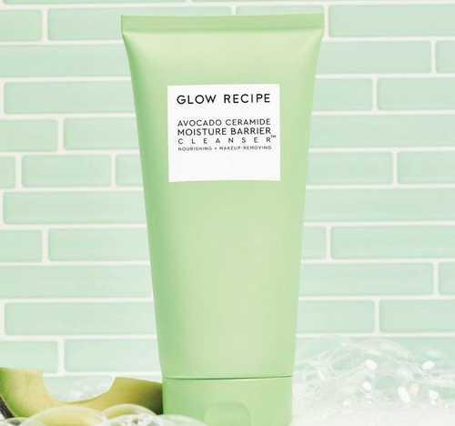 Glow recipe avocado ceramide moisture barrier clea