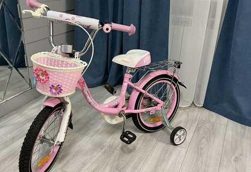 Велосипед для девочки (детский) четырехколесный