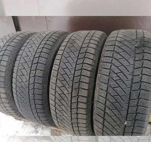 Continental ContiVikingContact 6 205/60 R16 96T