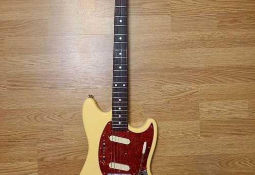 Fender mustang MG-69 Yellow White