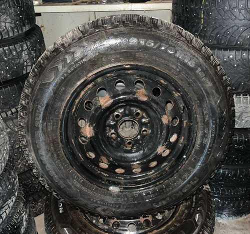Nokian nordman 5 215/70R16 колеса зима всборе