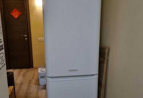 Холодильник Ariston hotpoint двухкомпрессорный
