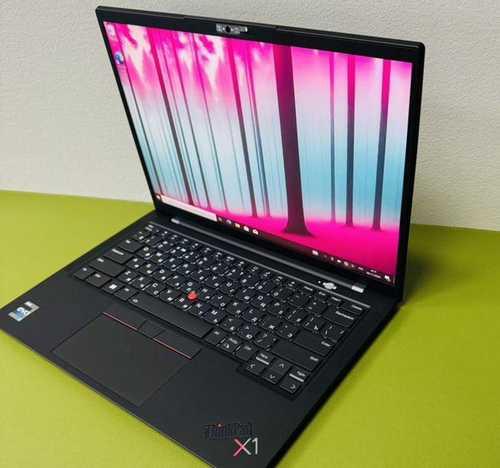 ThinkPad X1 Carbon Gen 10