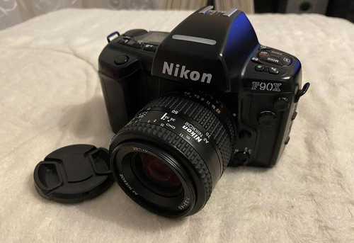 Nikon F90x с объективом (в идеале)