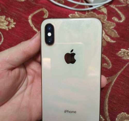 iPhone Xs, 64 ГБ