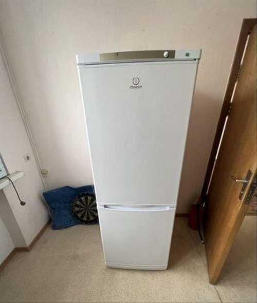 Холодильник indesit SB167.027