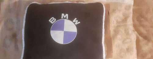 BMW подушка