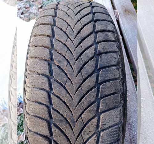 Goodyear UltraGrip Ice 205/65 R15