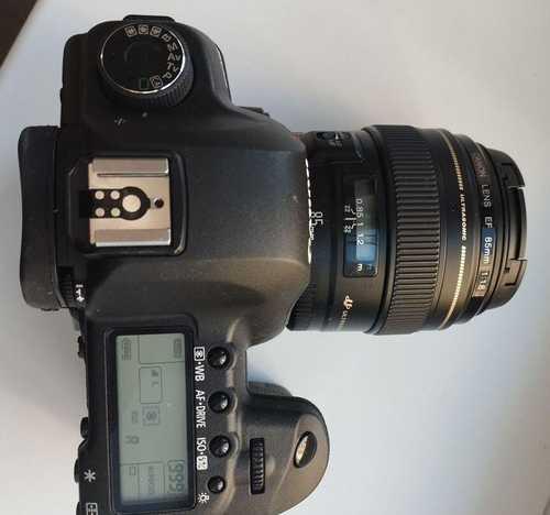 Фотоаппарат canon 5D mark ii