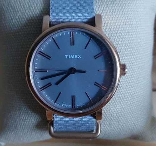 Часы наручные женские Timex