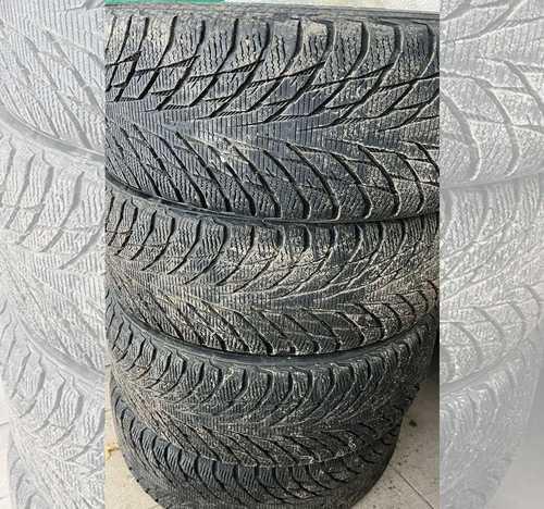 Nokian Tyres Hakkapeliitta R2 215/60 R16 99R