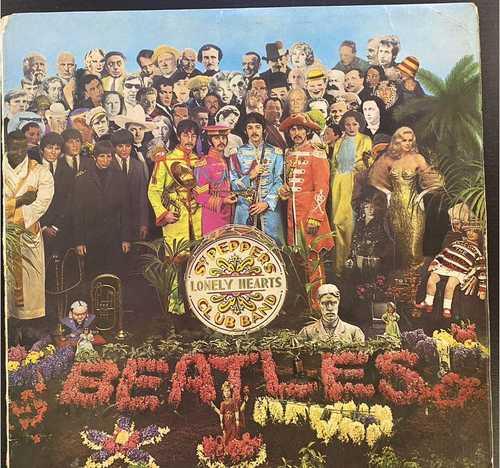 The Beatles " SGT. Pepper's Lonly Hearts Club Band