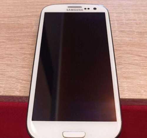 Samsung Galaxy S III GT-I9300, 16 ГБ