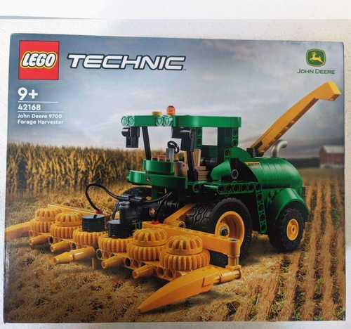 Lego Technic комбайн John deere 42168