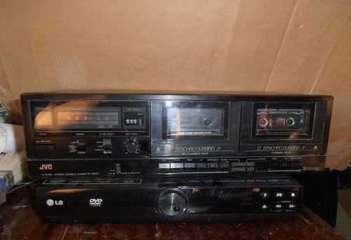 Двух кассетная дека JVC TD-W106