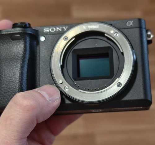 Sony A6400 (body)