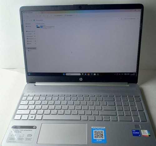 HP Intel Core i5-1135G7, 2.4 ггц ssd 256 Гб 8 гб