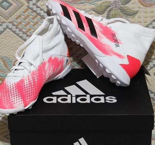 Сороконожки Adidas Predator 31