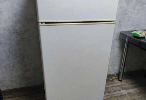 Холодильник Stinol 242q.002