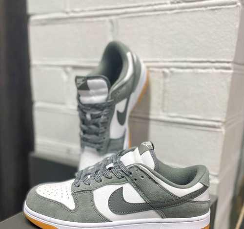 Кроссовки Nike Dunk Low