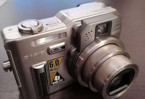 Компактный фотоаппарат Casio EX-P600