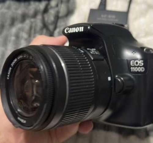 Зеркальный фотоаппарат Canon eos 1100d