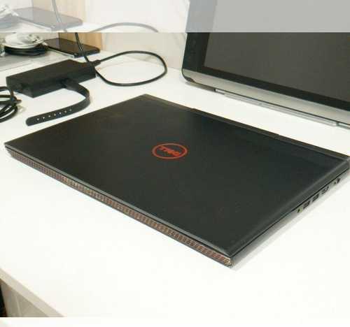 Ноутбук Dell inspiron 7567