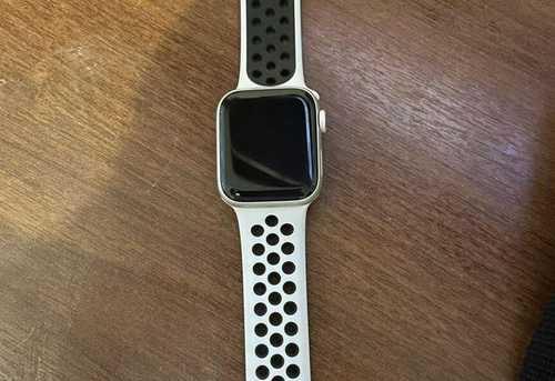 Часы apple watch se 40 mm 2022 nike