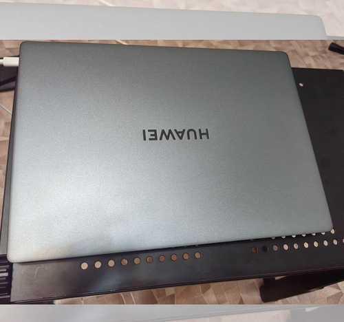 Ноутбук huawei matebook d 14 i5 сстояние нового