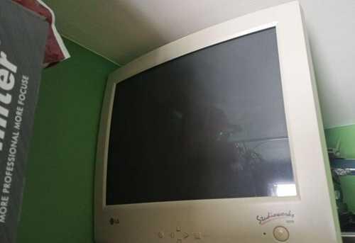 Монитор LG 900b