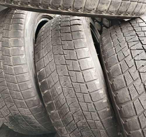 Bridgestone Blizzak DM-V1 235/55 R19 101