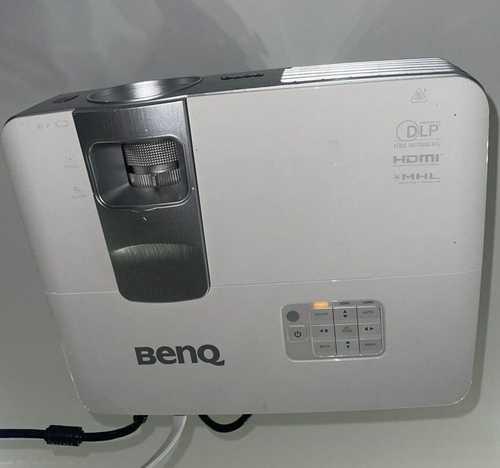 Продам проектор BenQ W1070