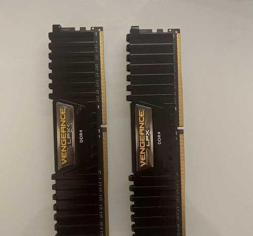 Оперативная память Corsair ddr4 32gb(16х2)