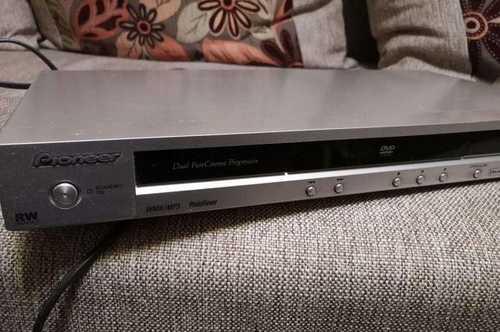 DVD плеер Pioneer DV-300