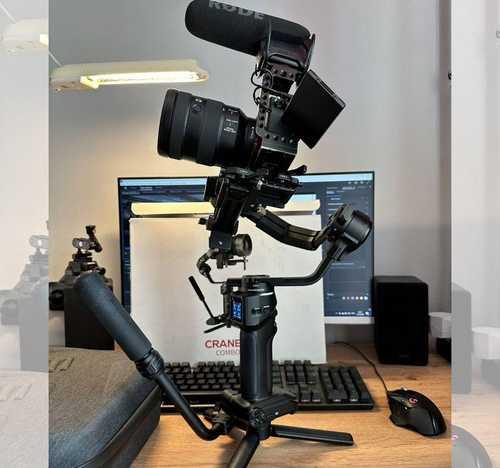 Zhiyun Crane 4 combo