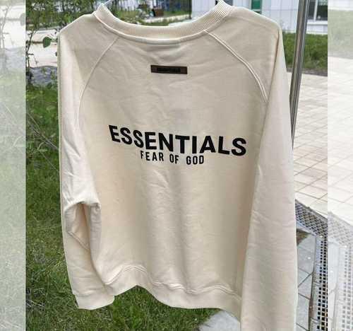 Свитшот essentials