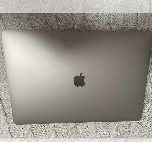 Apple macbook pro 16 2019 i7