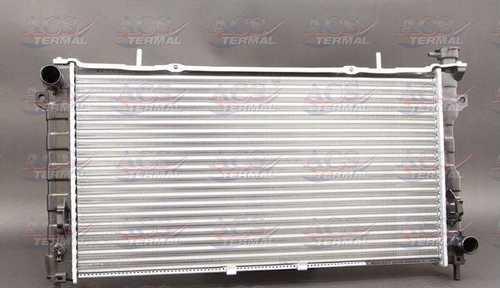 Радиатор охлаждения Додж Караван III 3.3-3.8 00-04