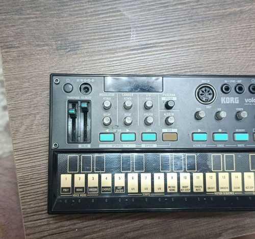 Korg volca fm