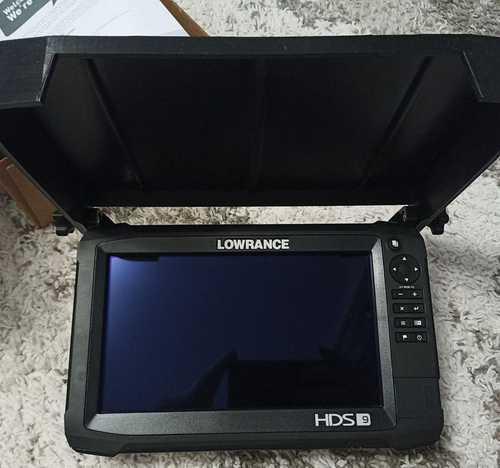 Lowrance HDS 9 Carbon