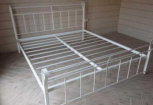 Кровать лофт / Двуспальная кровать