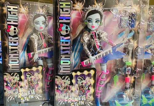 Монстер Хай Monster high Frankie Stein Amped Up