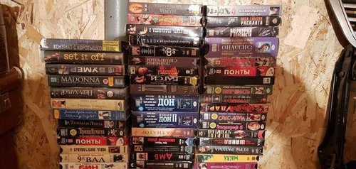 Видеокассеты VHS лицензия 55 штук